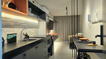 Estúdio Empresarial | Cozinha privada | Minifrigorífico