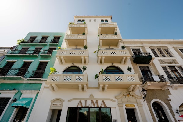 Alma San Juan, Puerto Rico, Autograph Collection - Puerto Rico