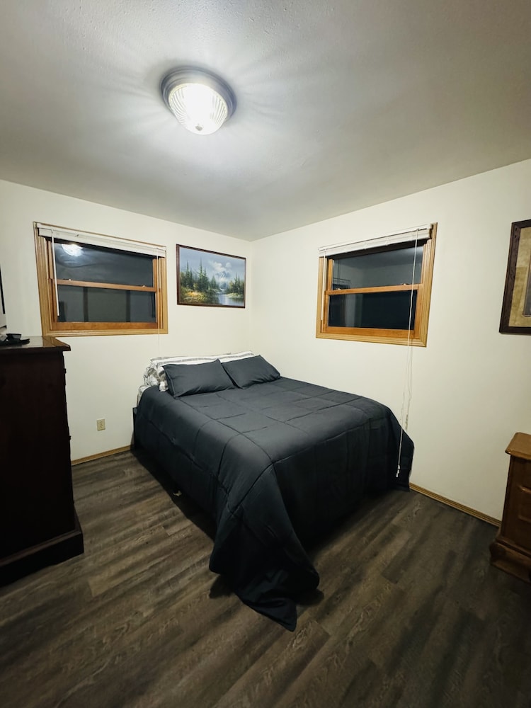 Woodland Retreat - 10 acres of secluded, wooded trails for you to hide ...