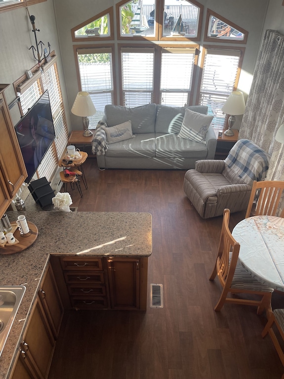 Tiny Home In Calusa Campground With Ample Parking For Truck And Boat. \N - Caraïbes