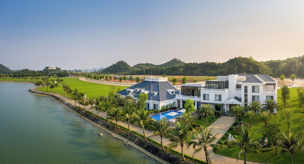 The Five Resort & Golf Hoang Gia Ninh Binh - Tam Điệp