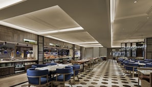 Pequeno-almoço tipo buffet diário (70 MYR por pessoa)