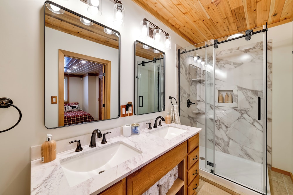 Mtn-view Catskills Cabin On Delaware River! - Oquaga Creek State Park, Bainbridge