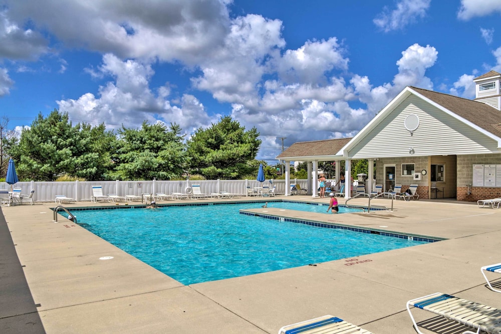 4 Mi To Beaches: Pet-friendly Lewes Condo! - Lewes