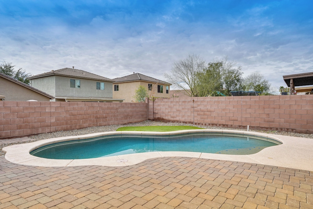 Gorgeous Green Valley Home: Patio & Private Pool! - Green Valley, AZ