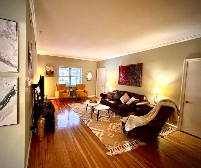Cozy N Serene Buckhead Condo - Where Affordability Meets Comfort - Buckhead