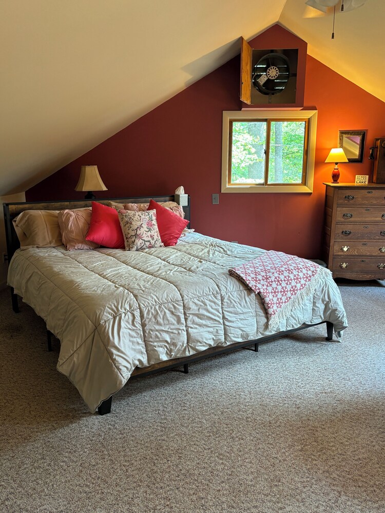 Fall Getaway House. Great for couples! - Ossipee | Vrbo