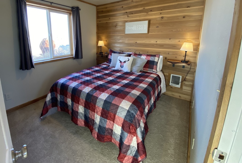 5 Minutes From Town, Lots Of Space For Pets To Run, Quiet And Private! - Oregon