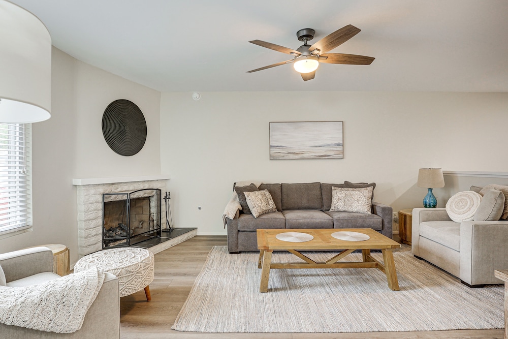 Sunny Oceanside Home W/ Patio, 5 Mi To Downtown! - Vista, CA