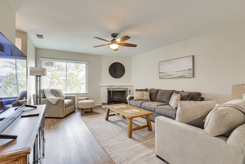 Sunny Oceanside Home W/ Patio, 5 Mi To Downtown! - Vista, CA