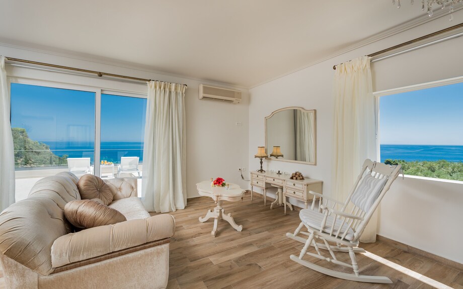 Golden July Luxury Villa. An Estate In Greece For Unforgetable Holidays! - Zante