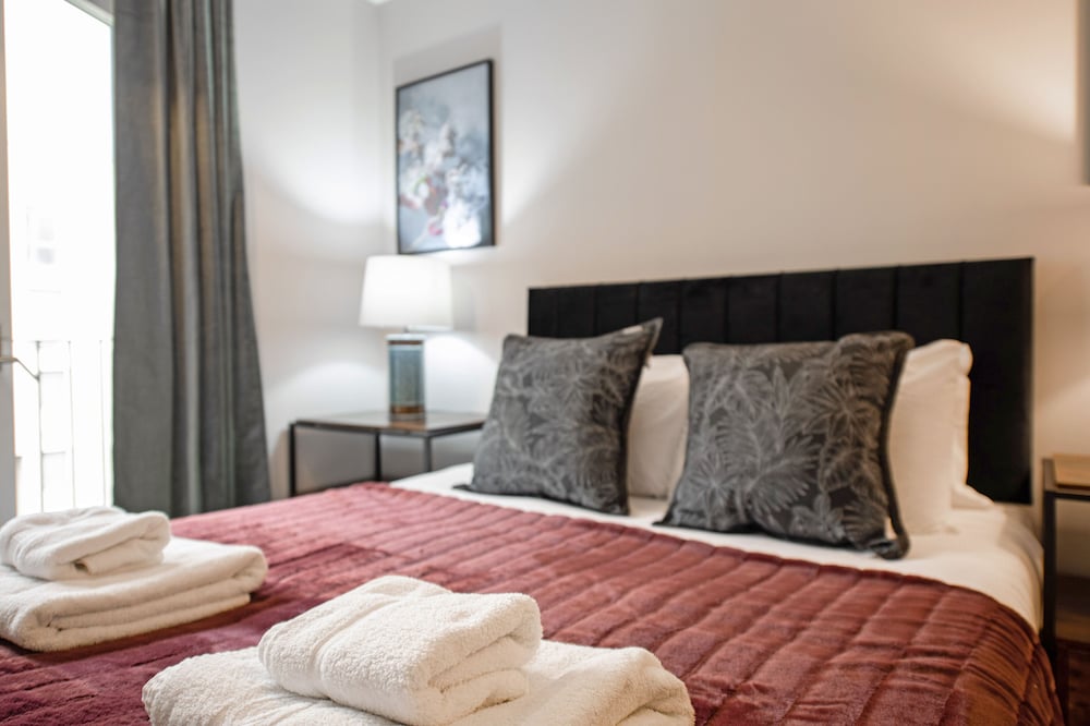 Stunning Townhouse Xii - Cosy But Spacious Home From Home Stays, All In One. - Fulham