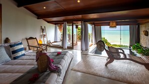 Suíte Master vista mar | Roupa de alta qualidade, minibar, cofre no quarto