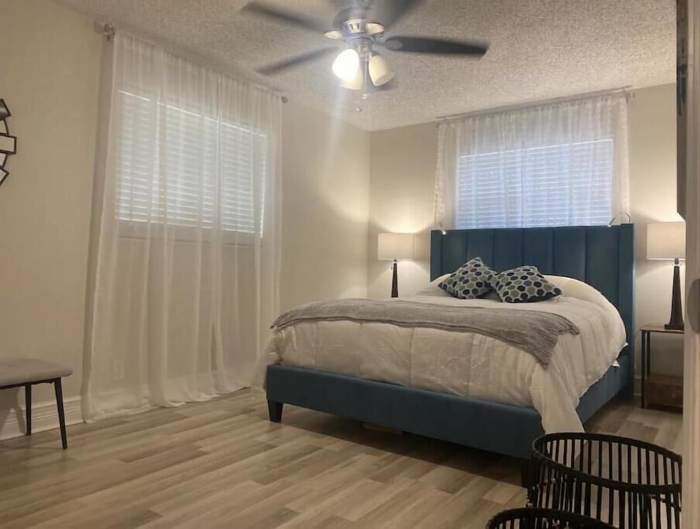 Dunes Retreat.★★★★★ 1 Near Beaches / Pga / Downtown / Roger Dean Stadium - Jupiter, FL