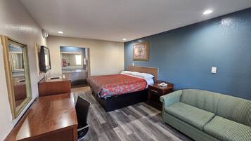 Quarto básico, 1 cama King | 1 quarto, Wi-Fi de cortesia, roupa de cama