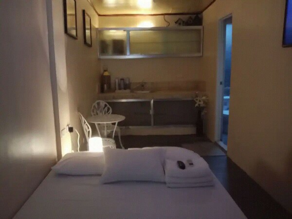 Terisitaplace - Love At First - Antipolo