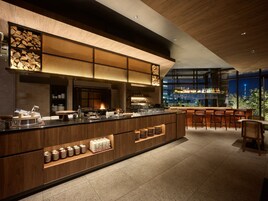 Café da manhã, almoço e jantar