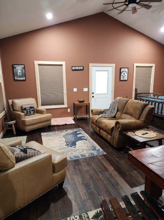 Whiskey Bent Stillhouse - Lake Lure Cabin - 1/4 Mile To Lake Lure Ingles - Lake Lure, NC