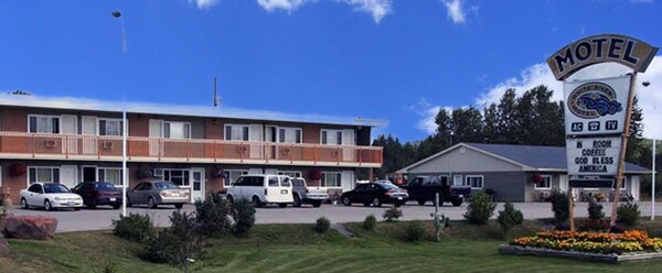 White River Motel - Ontario