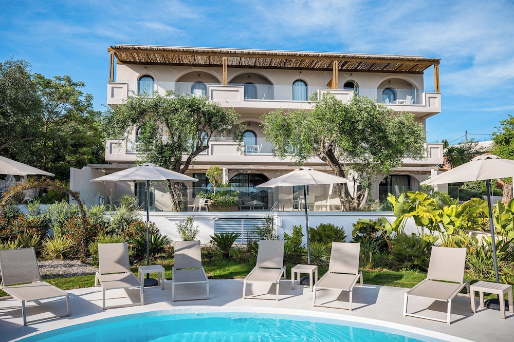 Loadstar Rooms & Suites - Corfou