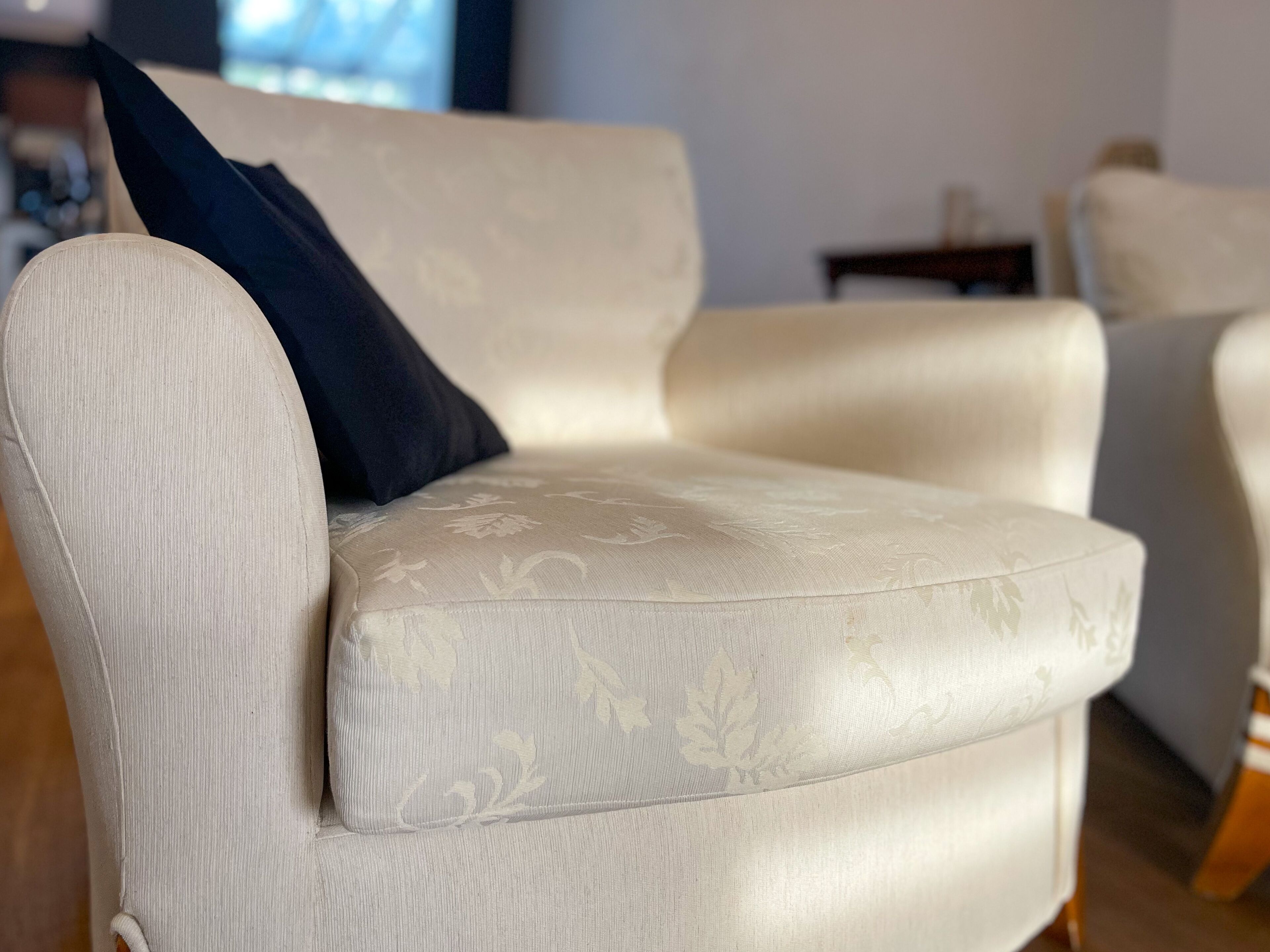 Beautiful House In Mons-shape-g00gle- Pairi Daiza - Jurbise