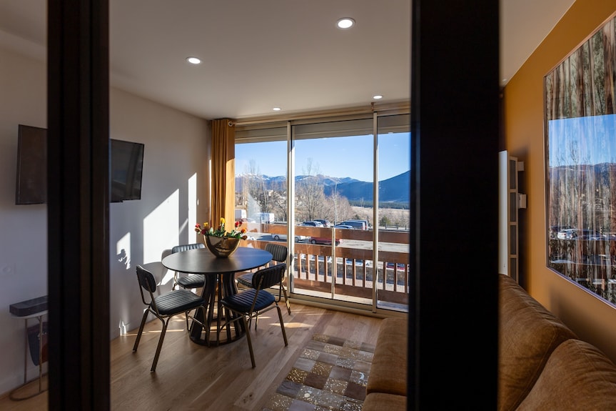 Le Clot Simo - Station Des Angles, Vue Montagne - Matemale