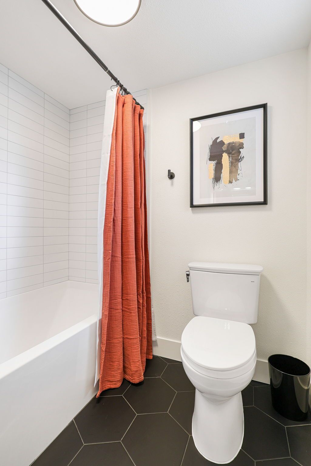 Cave Springs Resort Hotel Room 6 (Visit Mt Shasta) - Dunsmuir, CA