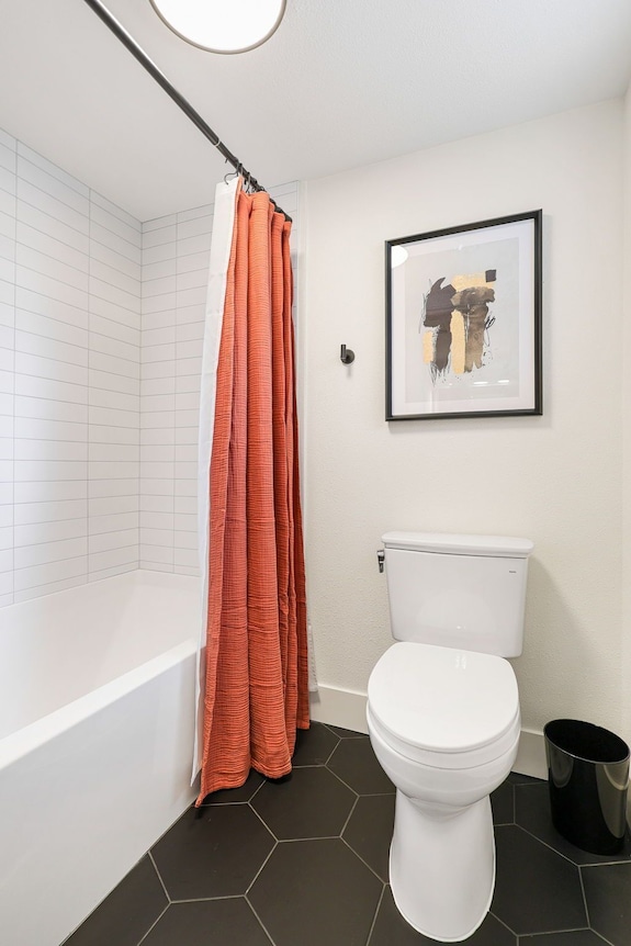 Cave Springs Resort Hotel Room 9 (Visit Mt Shasta) - McCloud, CA