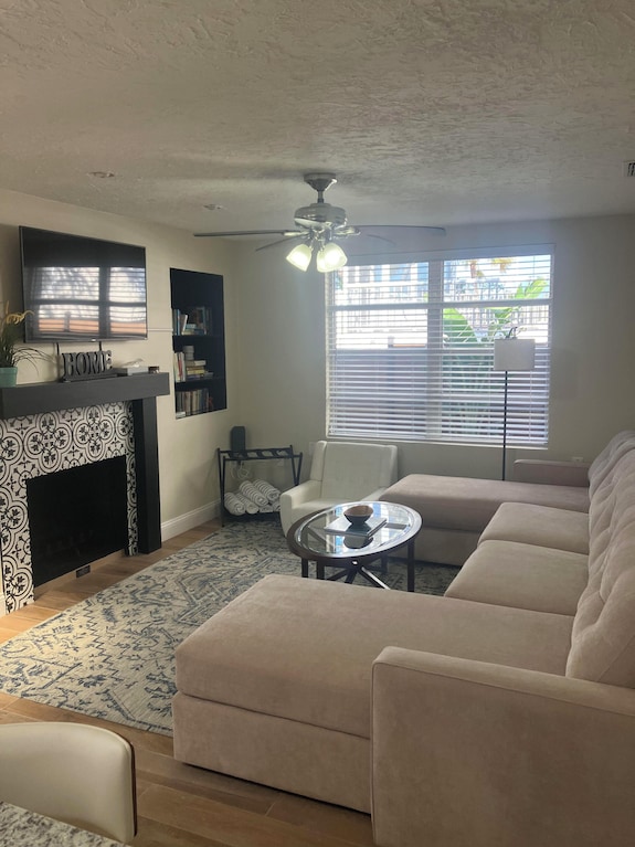 5 Min Walk To Beach & Village, Private Pool,on The Canal - Sarasota, FL