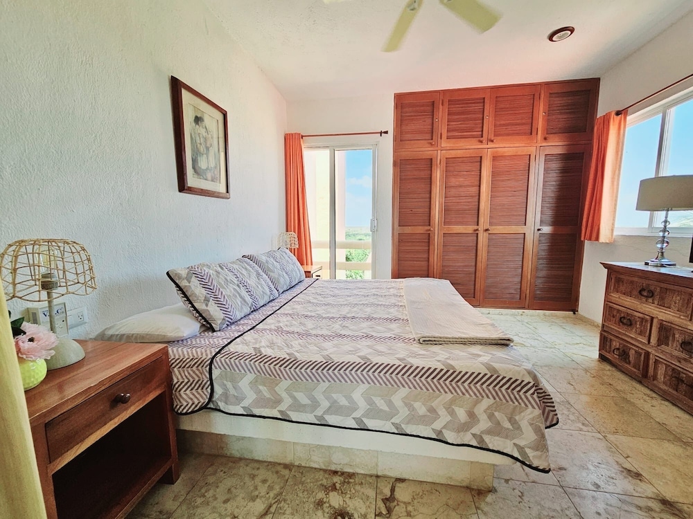 Penthouse-balcony W Hammock, Direct Ocean View, Half Moon Bay, Akumal - Akumal