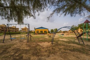Área de recreio para crianças (ao ar livre)