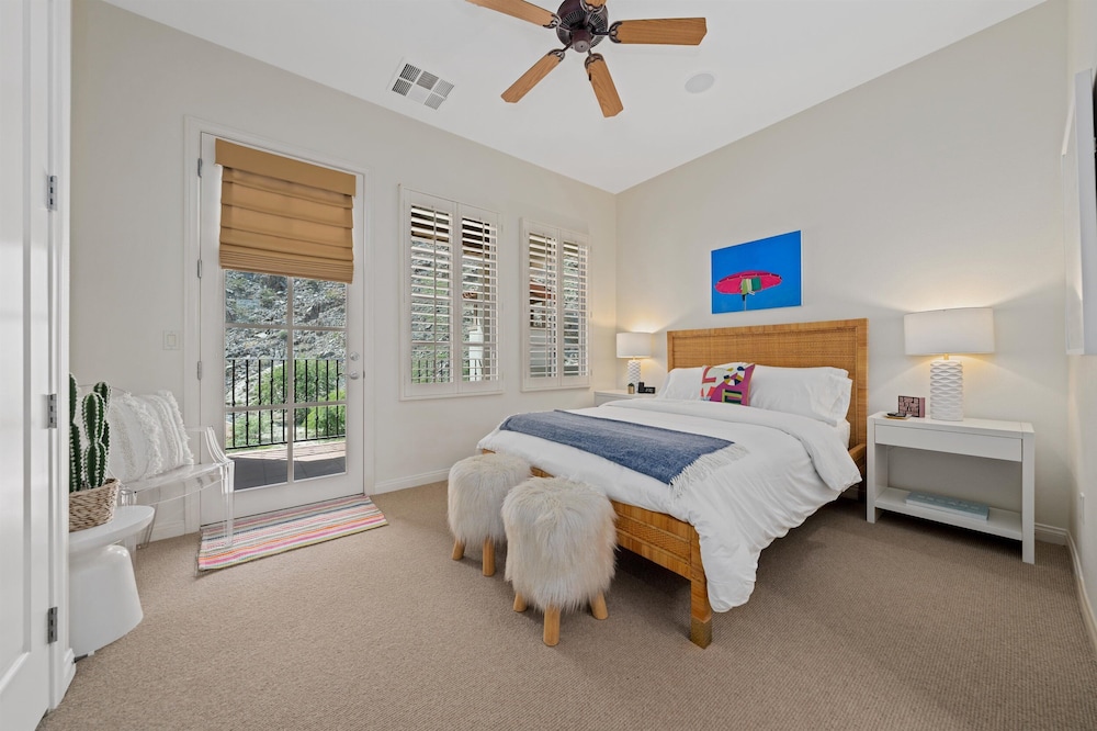 Newly Renovated! Designer Chic 2-story Townhome, Views, Private Patio, Garage, Pet Friendly! (L97) - La Quinta, CA