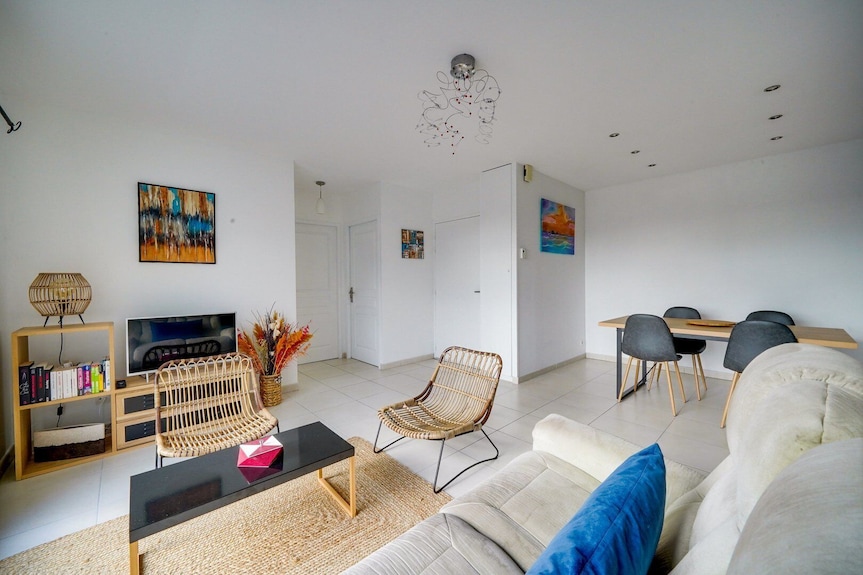 Bel Appartement Mérignac Avec Terrasse Et Parking - Aéroport de Bordeaux Mérignac (BOD)