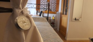 Quarto Comfort | Roupa de alta qualidade, edredões de penas 