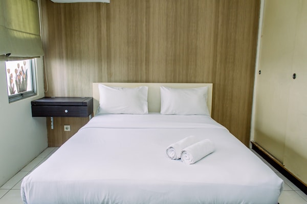 Nice And Comfort Studio At Great Western Resort Apartment - Jakarta