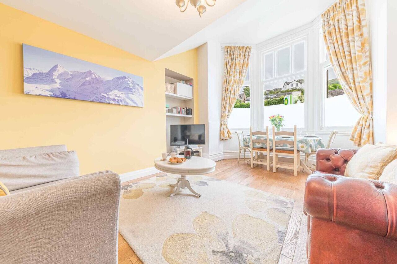 Family Friendly Apartment With Parking In Central Ambleside - Coniston
