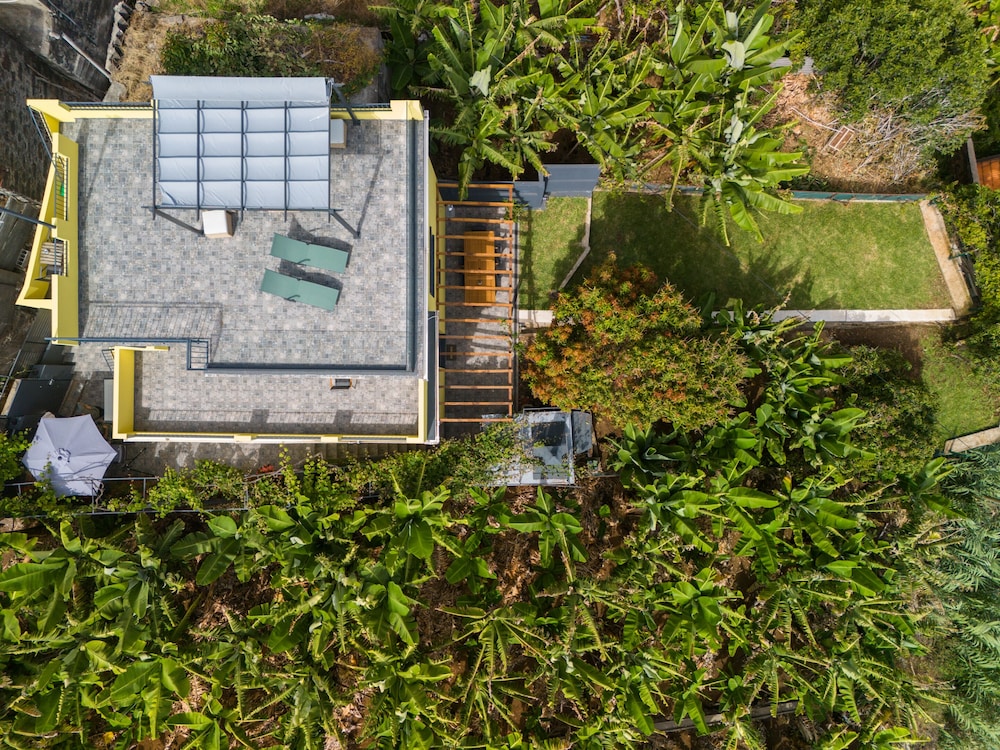 Sky & Ocean Villa - Calheta
