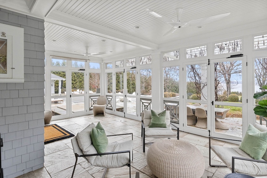 Twin Oaks Lake Estate: Luxury Lake Home On Seneca Lake - Lake Point, Geneva