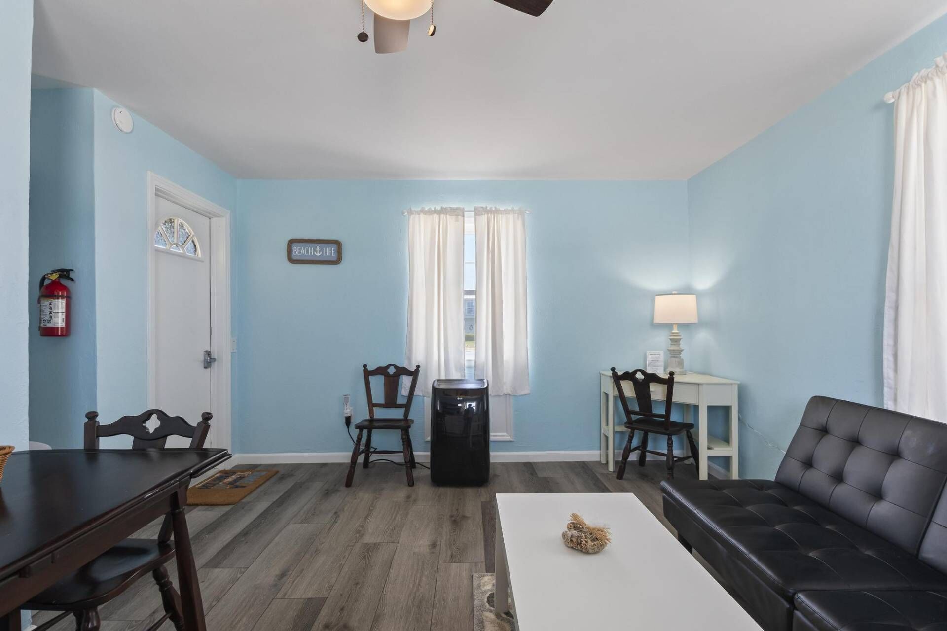 Steps To Quiet Beach | Quarter Deck S Cottage | Flagler Beach | Lovely Beachside Location - Flagler Beach, FL