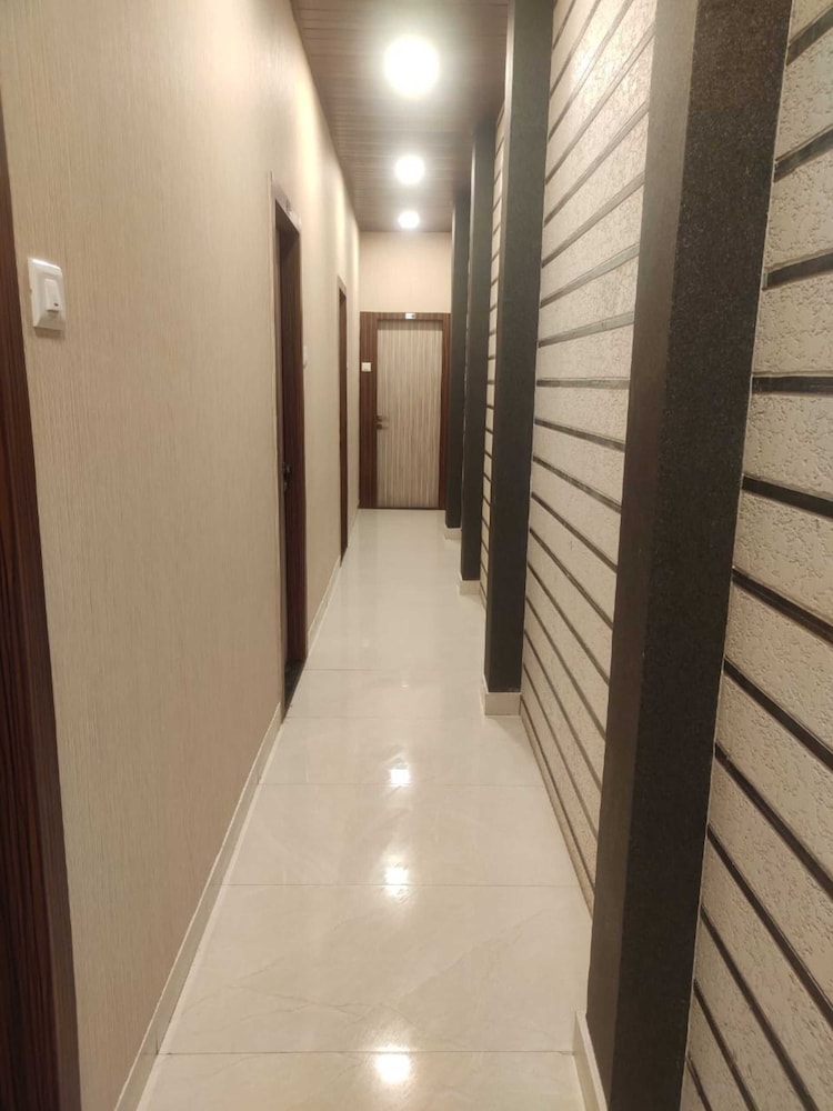 Hotel Royal Inn - Mumbai