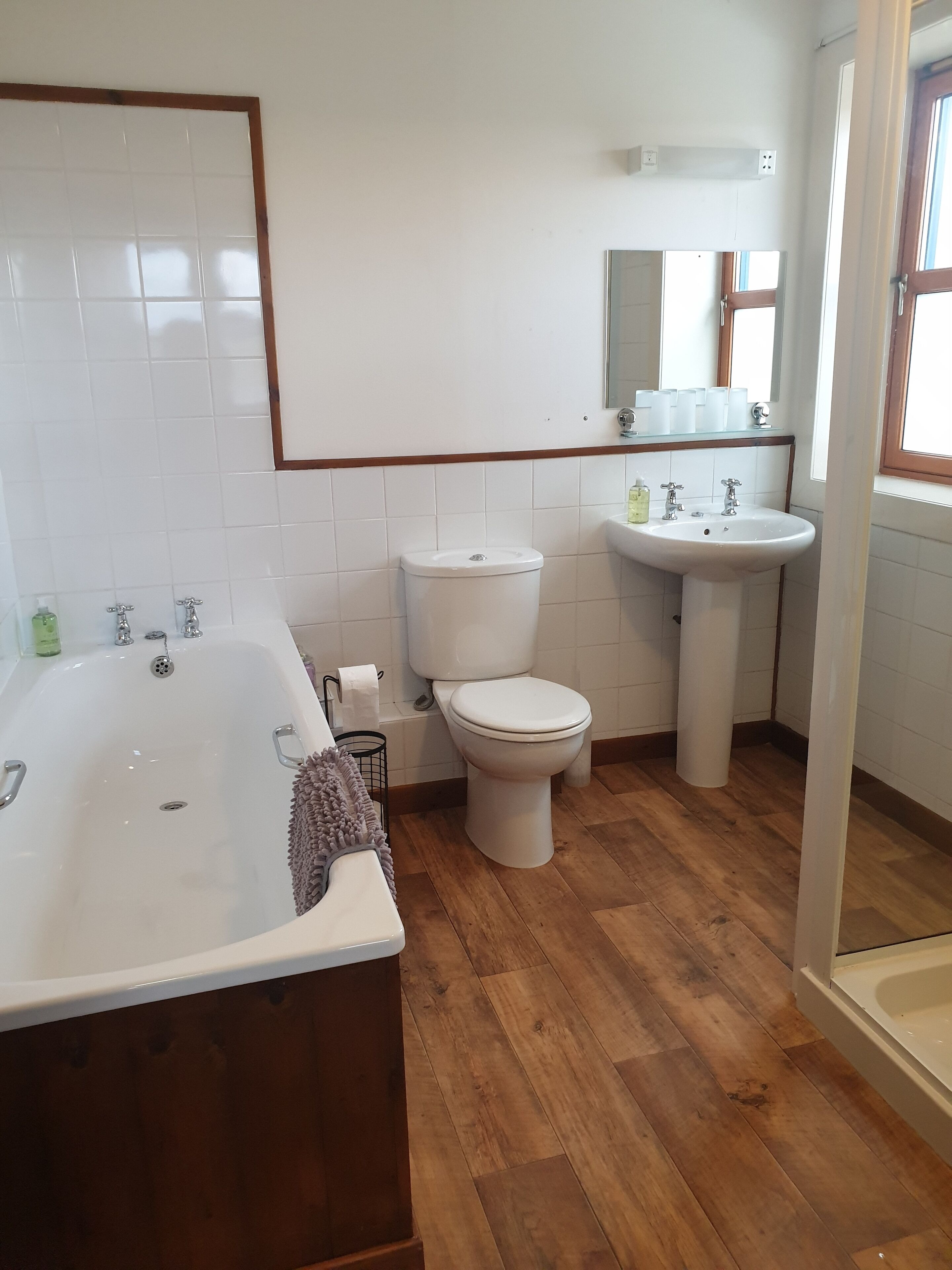 Quarto, vista para o lago (Room 5) | Roupa de cama fornecida 