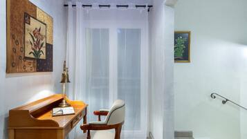 Villa | 3 quartos, secretária, quartos insonorizados