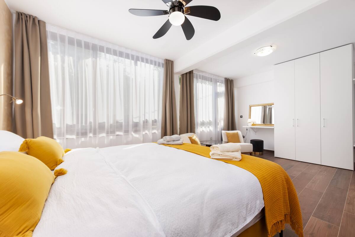 SANJA A1 - Two Bedroom Apartment | 2 quartos, secretária, Wi-fi grátis