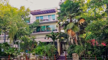 Fachada da propriedade