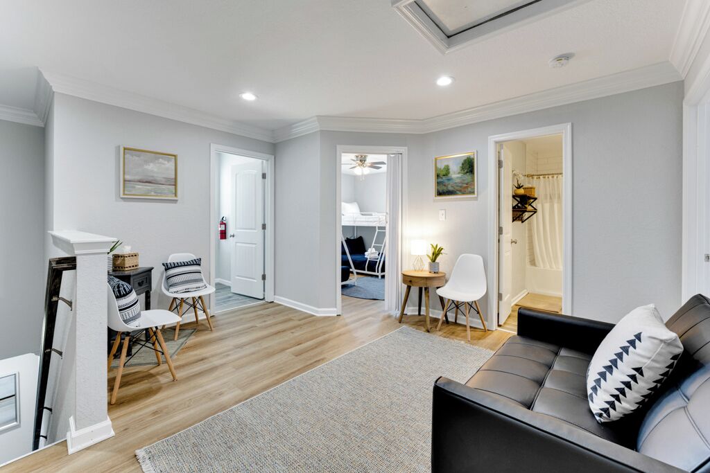 Family Friendly Oasis-3 Br, + Short Walk To Beach! - Hampton, VA