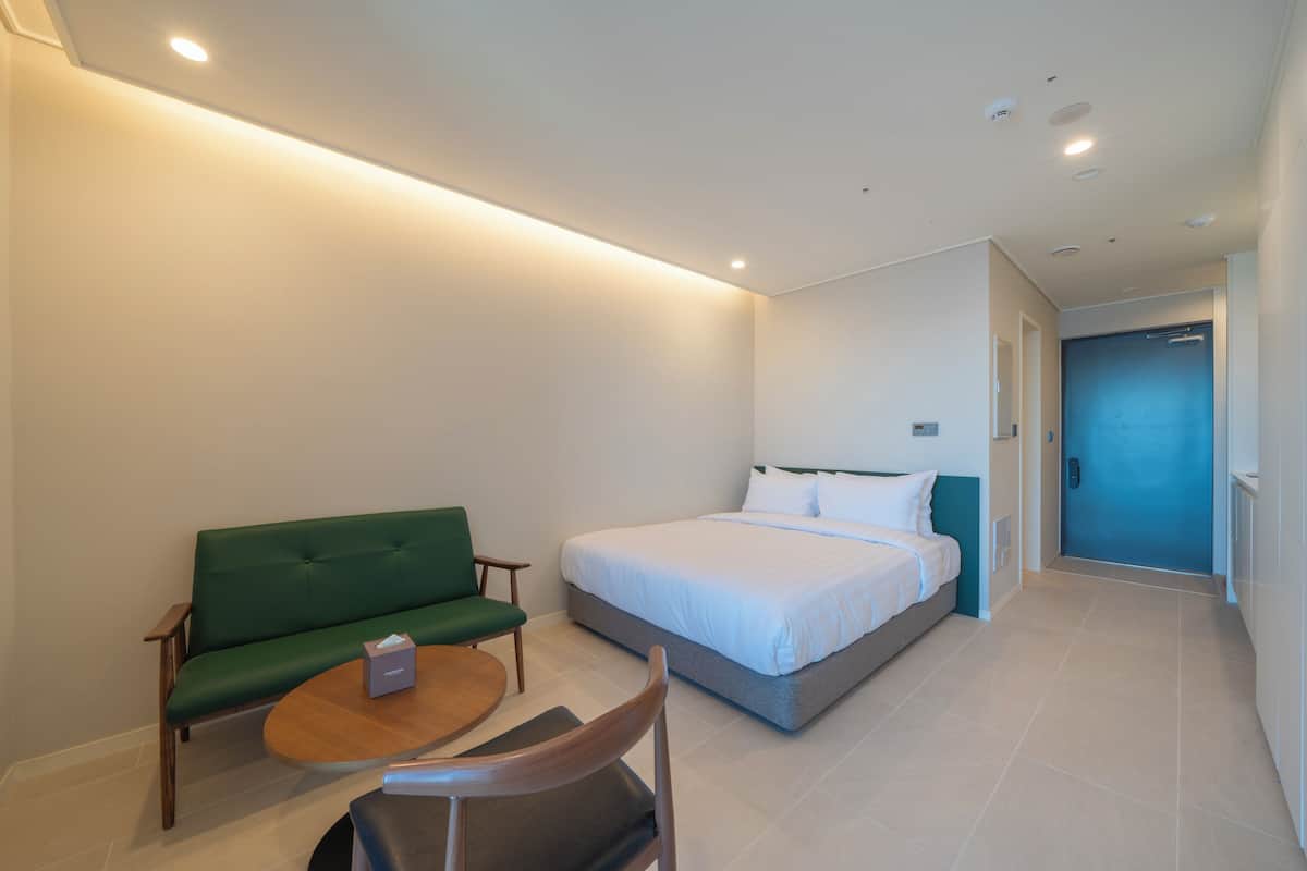 Wi-fi grátis, roupa de cama fornecida