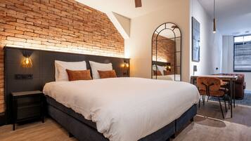Quarto casal luxo | Cofres nos quartos, Wi-Fi de cortesia, roupa de cama
