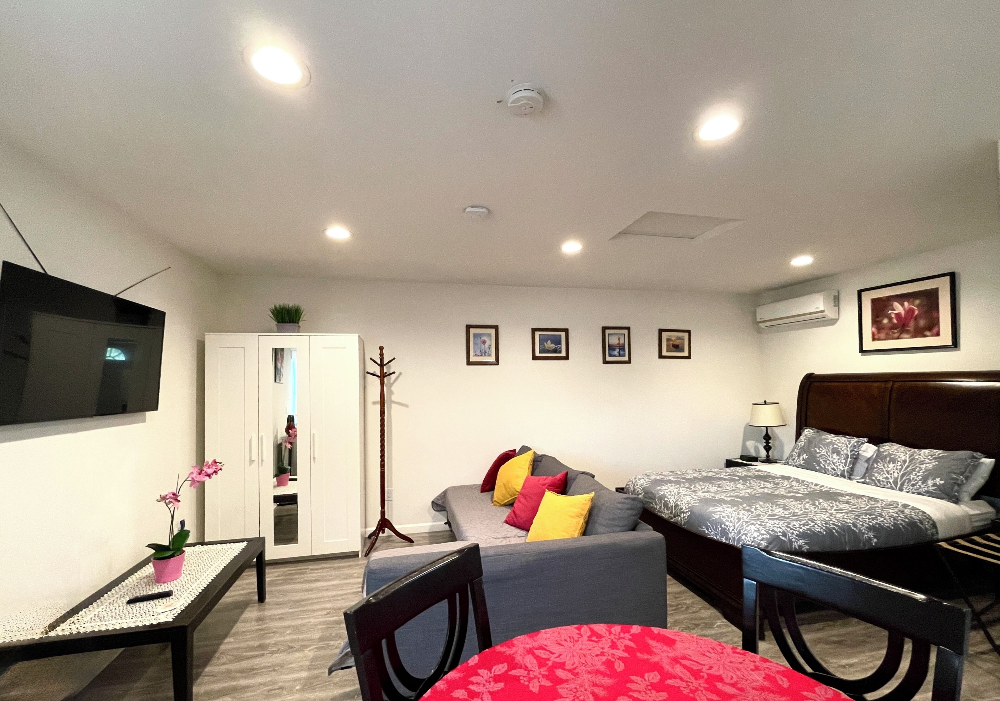 Comoda Casita Con Picina - Los Ángeles, CA