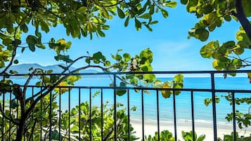 Quarto Deluxe (Sea Garden) | Vista para a praia ou o mar