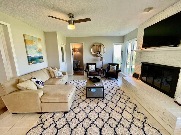 ️ Coconut River Retreat On The Water & Close To The Sand - Cocoa Beach, FL